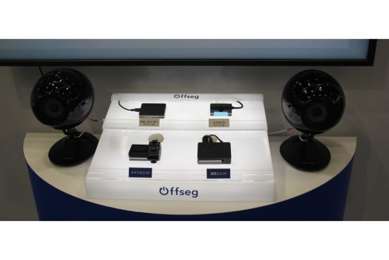 「危険な運転」即時通知の新型ドラレコ、デンソーテンが公開 | LIGARE（リガーレ）人・まち・モビリティ