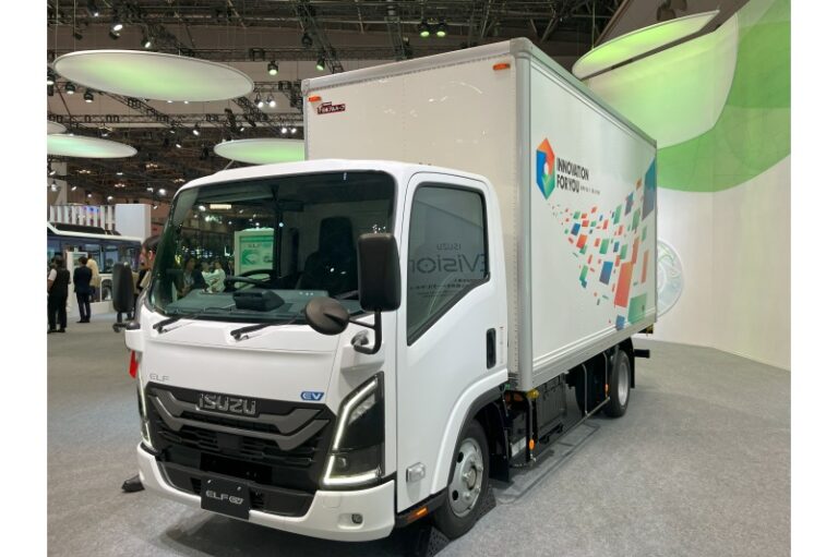 電池交換、OEM支援のBEV導入 いすゞとUD【JMS2023】 | LIGARE（リガーレ）人・まち・モビリティ